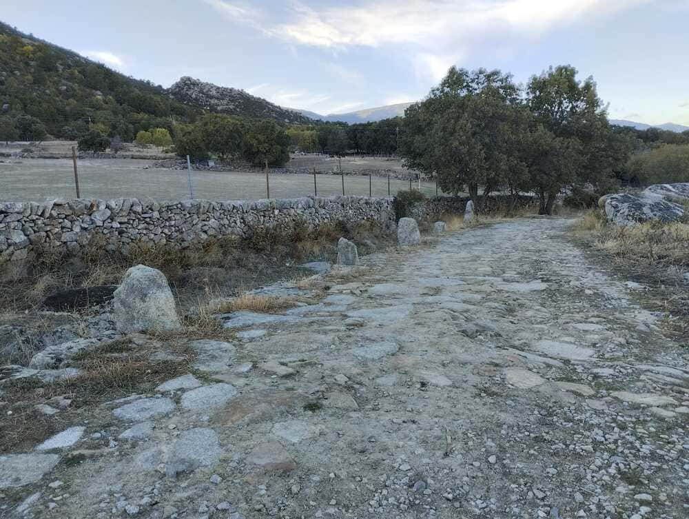 La Calzada Romana de Zarzalejo - Historia, actualidad fotos y ubicación ...
